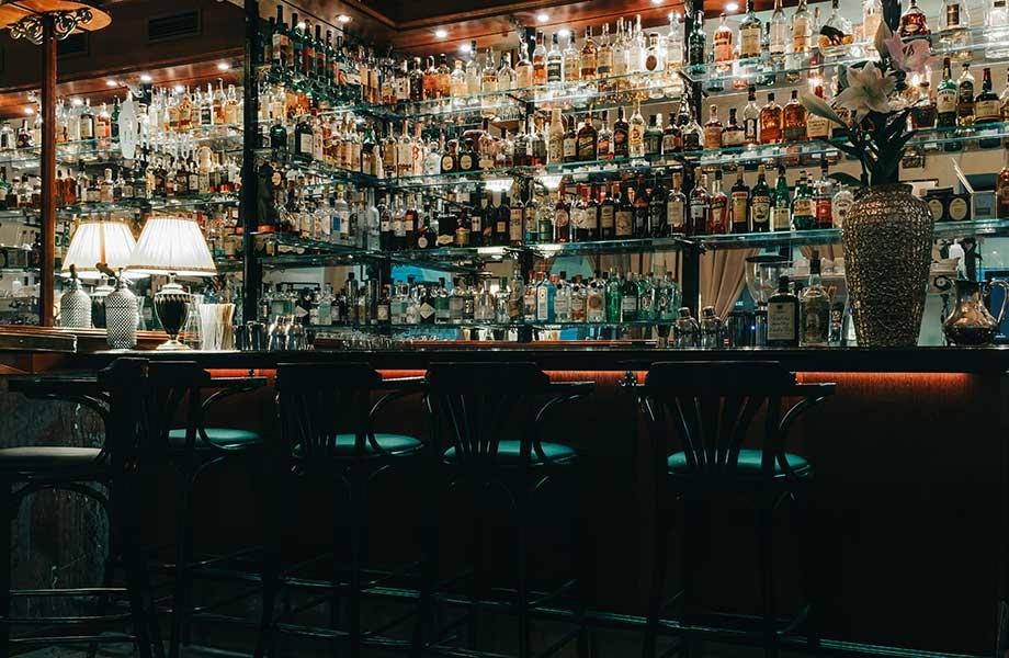 Antique American Bar - Bratislava - Bar - 50Best Discovery