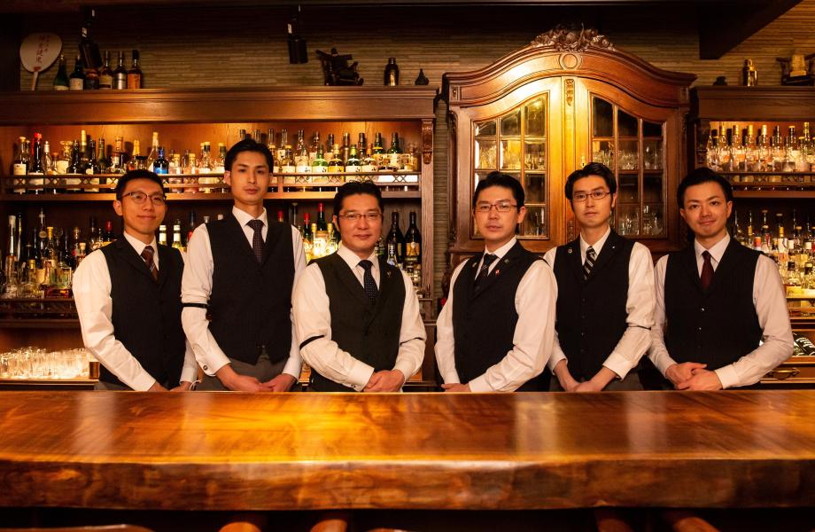 Bar Rocking Chair - Kyoto - Bar - 50Best Discovery